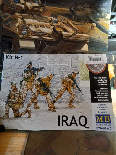 Warrior MCV Iraq 2003 Combat Vehicle -- Plastic Model Military Vehicle ...