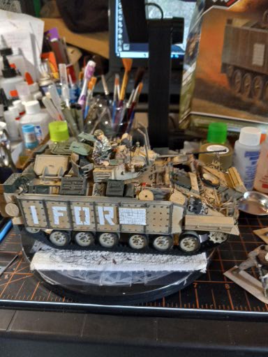 Warrior MCV Iraq 2003 Combat Vehicle -- Plastic Model Military Vehicle ...