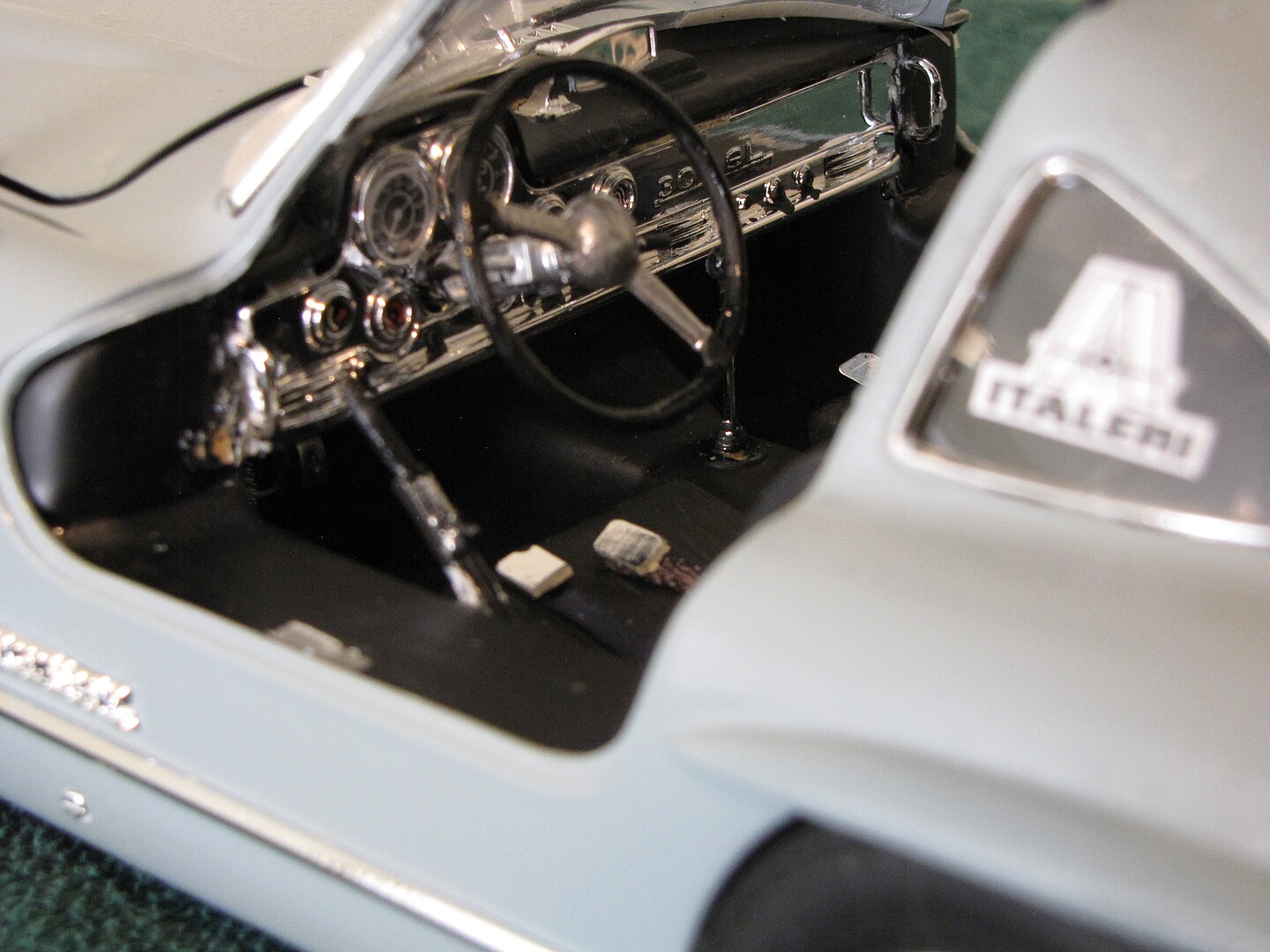 Mercedes Benz 300SL Gullwing 16 -- Plastic Model Car Kit -- 1/16 Scale ...