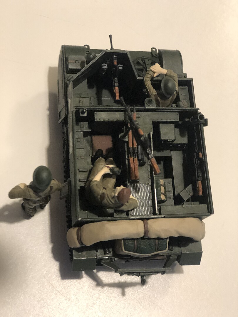 British Universal Carrier -- Plastic Model Military Vehicle Kit -- 1/35 ...