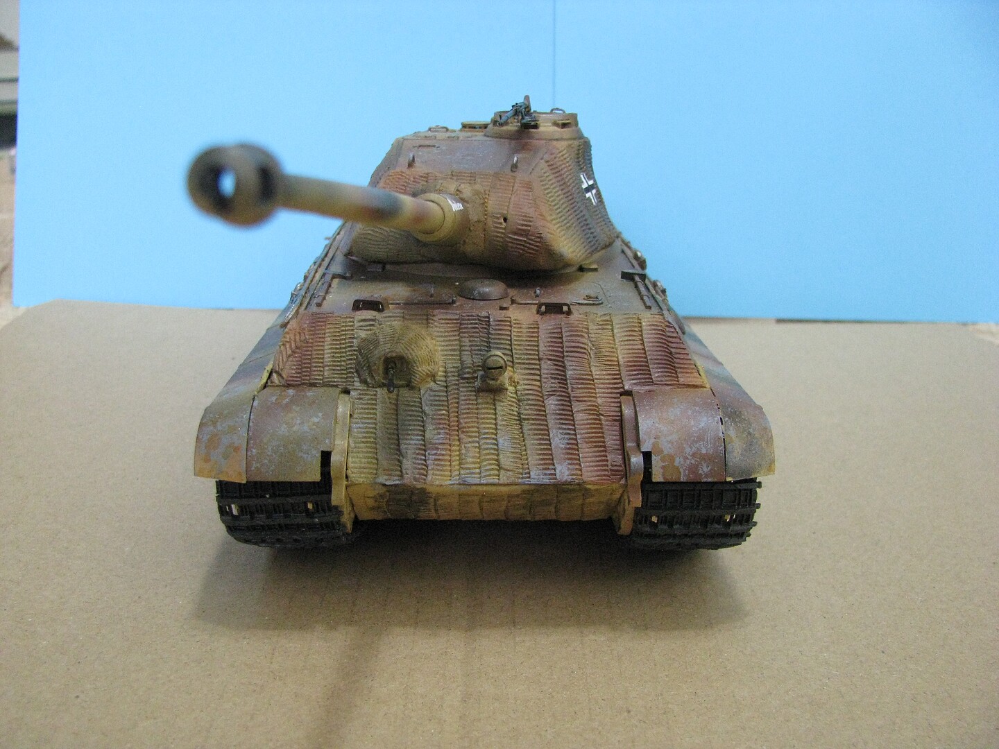 King Tiger Tank -- Plastic Model Military Vehicle Kit -- 1/35 Scale ...