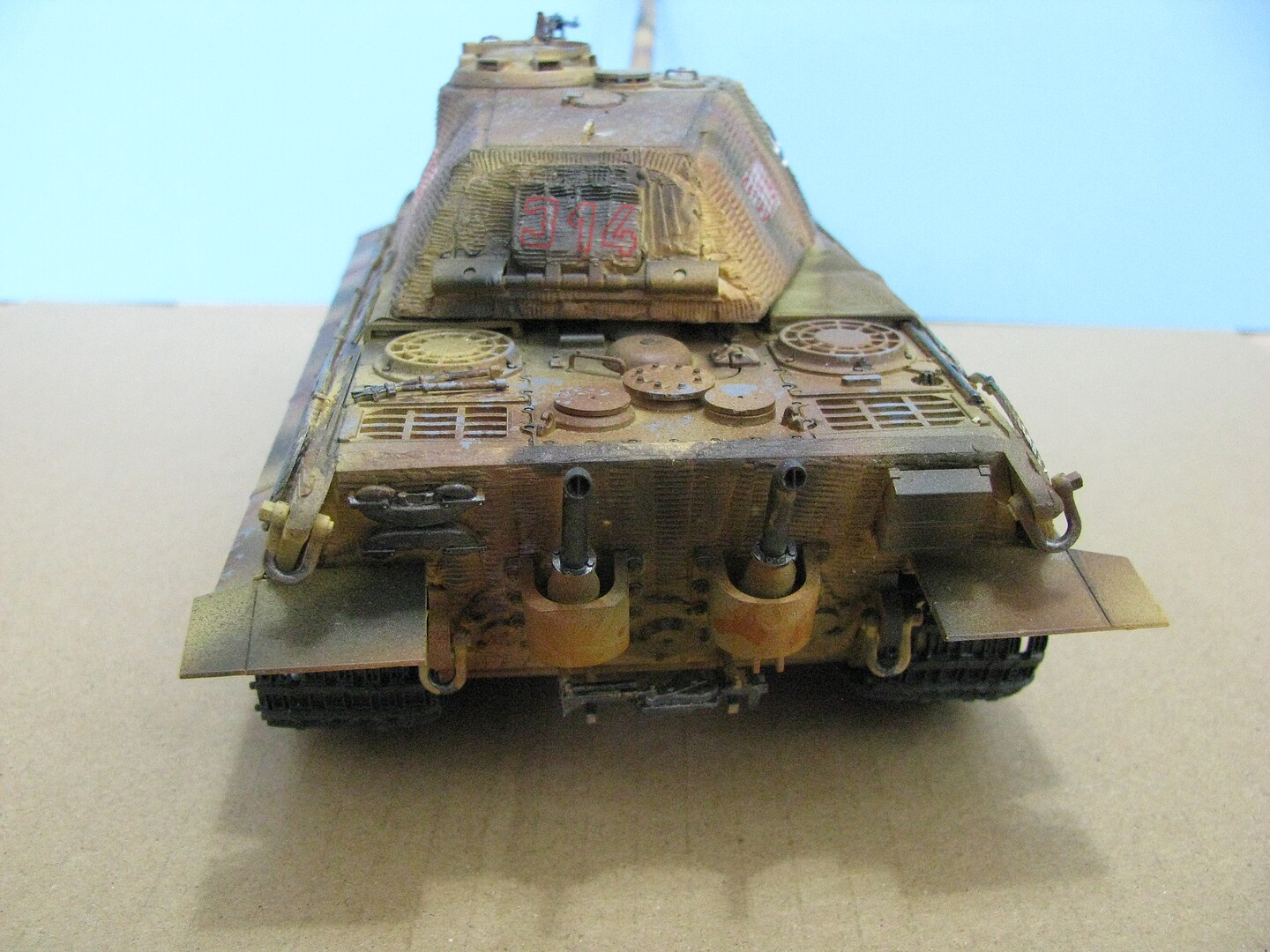 King Tiger Tank -- Plastic Model Military Vehicle Kit -- 1/35 Scale ...