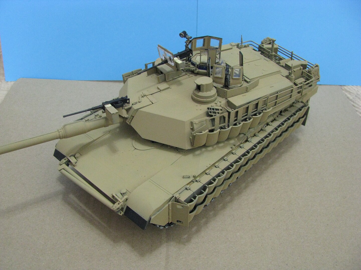 US M1A2 SEP Abrams Tusk II Tank -- Plastic Model Military Vehicle Kit ...