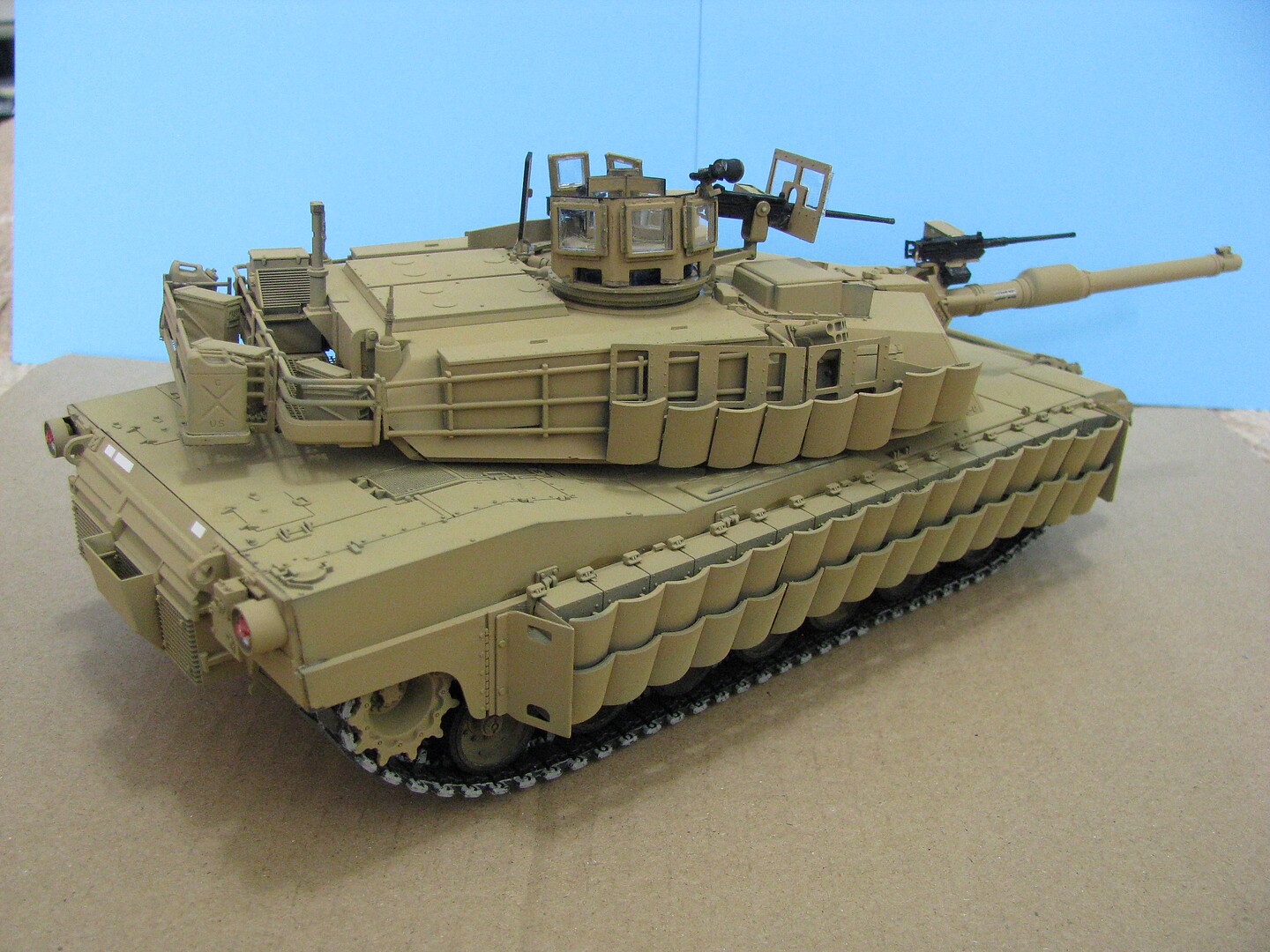 US M1A2 SEP Abrams Tusk II Tank -- Plastic Model Military Vehicle Kit ...