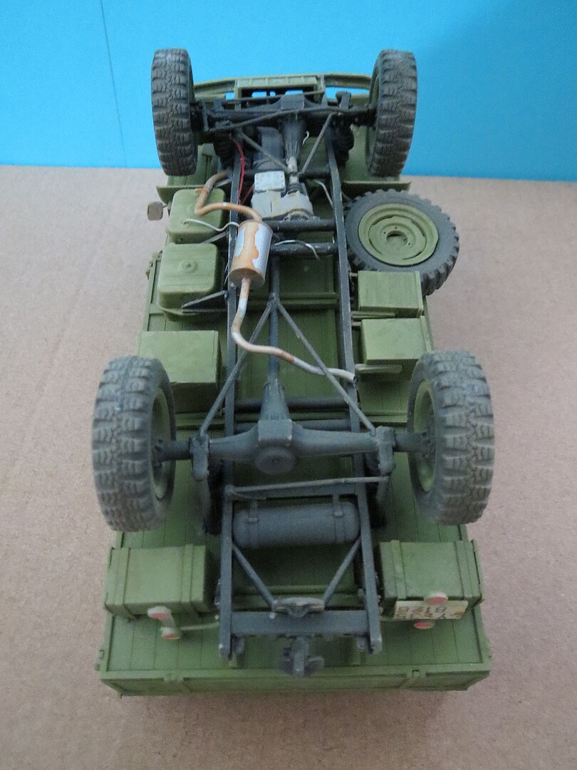 German Unimog S404 Military Ambulance -- Plastic Model Military Vehicle ...