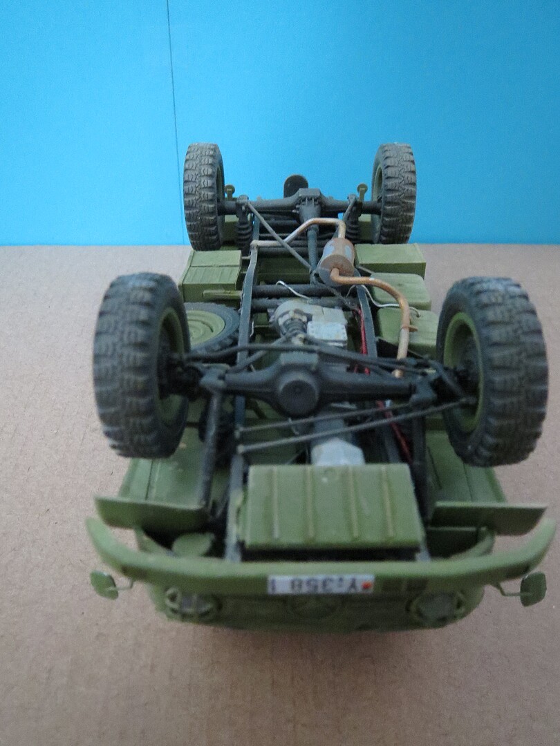 German Unimog S404 Military Ambulance -- Plastic Model Military Vehicle ...