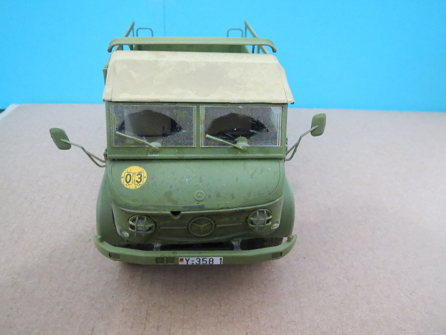 German Unimog S404 Military Ambulance -- Plastic Model Military Vehicle ...