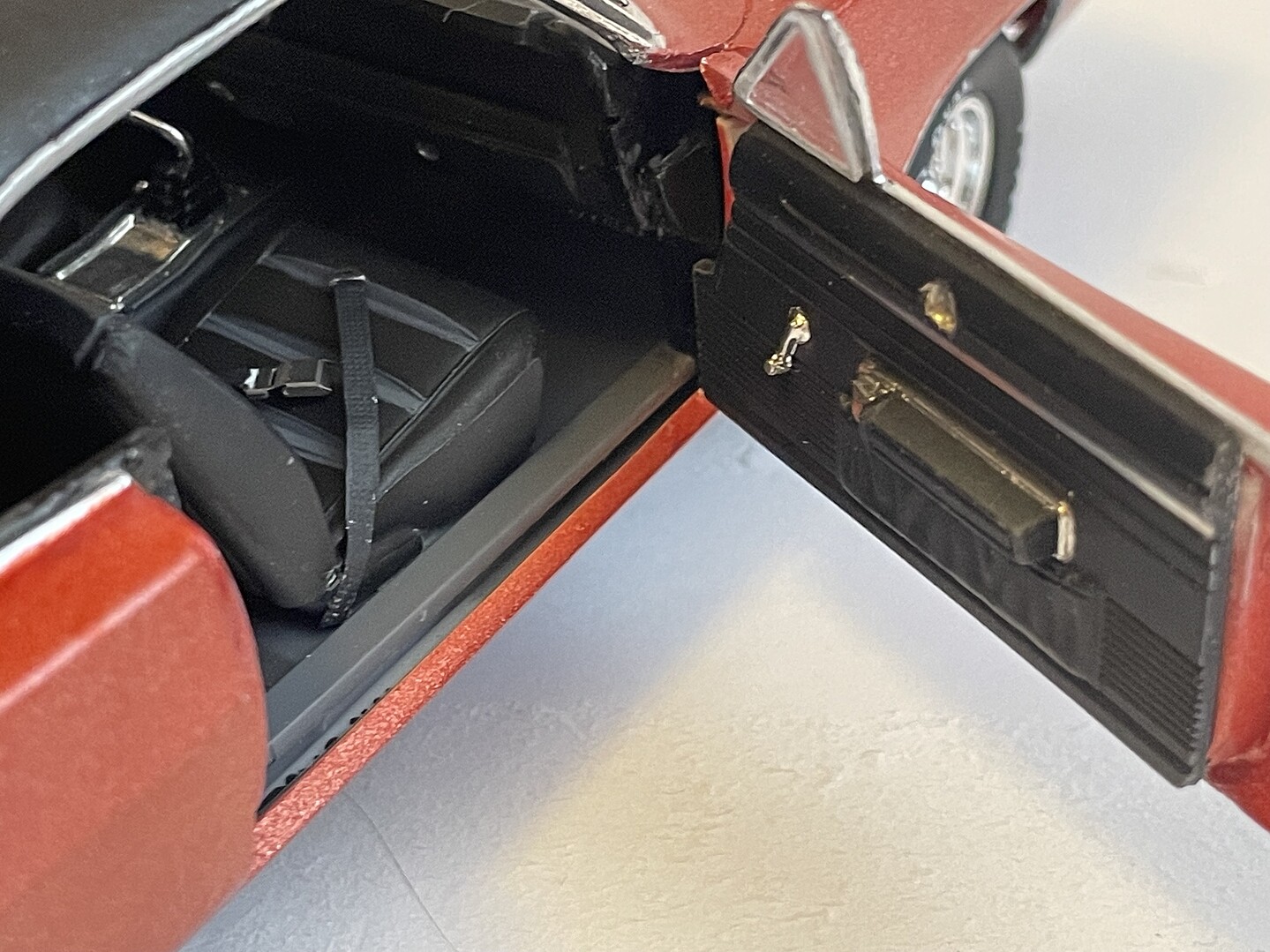 1968 Dodge Charger 2'n1 -- Plastic Model Car Kit -- 1/25 Scale ...