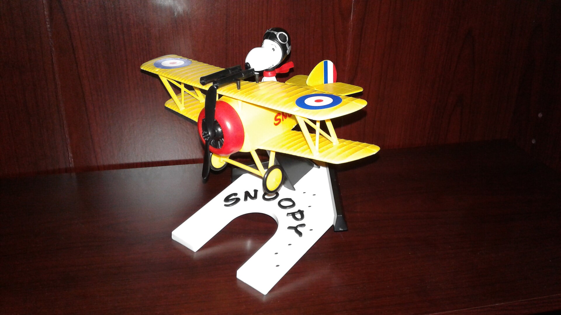 Snoopy and His Sopwith Camel Biplane -- Snap Together Plastic Model ...
