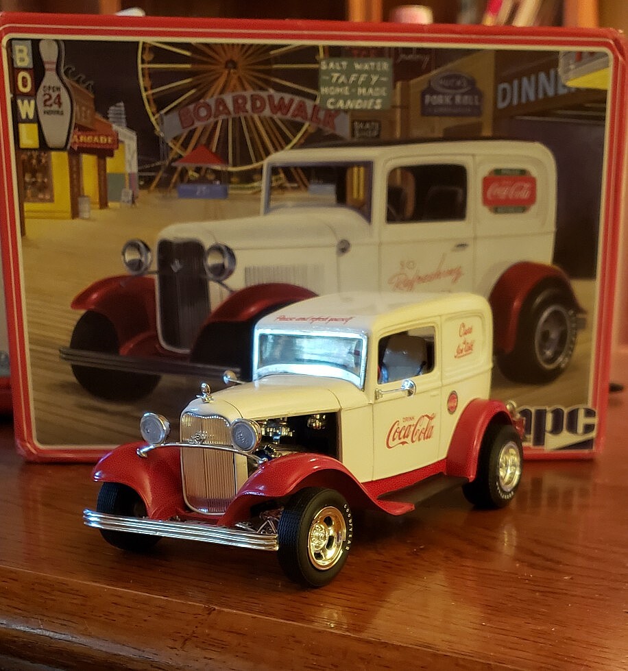1932 Ford Sedan Delivery Truck, Coca-Cola -- Plastic Model Car Vehicle ...