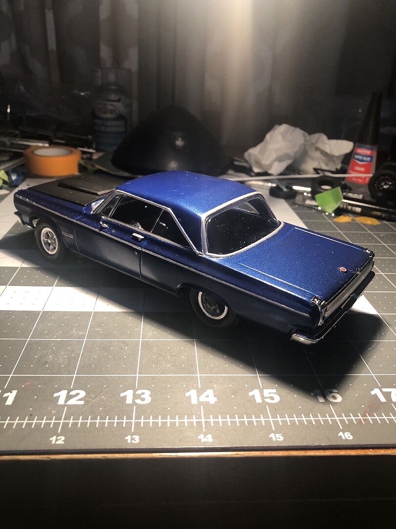 1965 Dodge Coronet (Snap) -- Plastic Model Car Vehicle -- 1/25 Scale ...