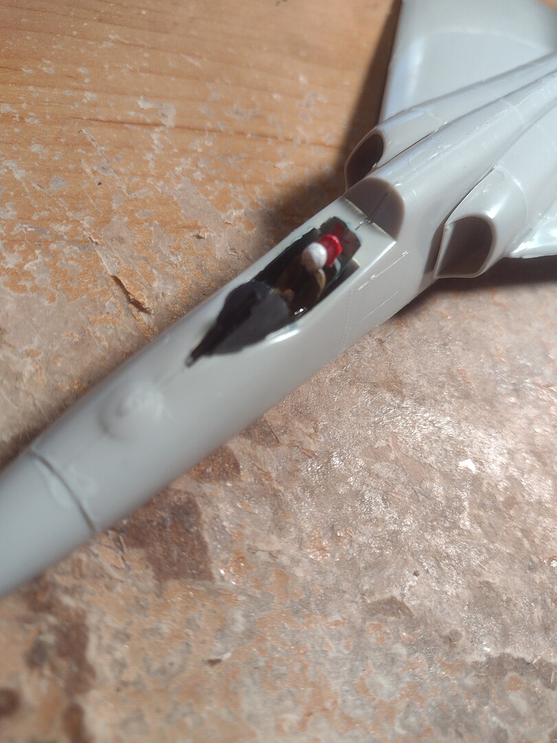 F-106A Delta Dart -- Plastic Model Airplane Kit -- 1/72 Scale -- #00341 ...