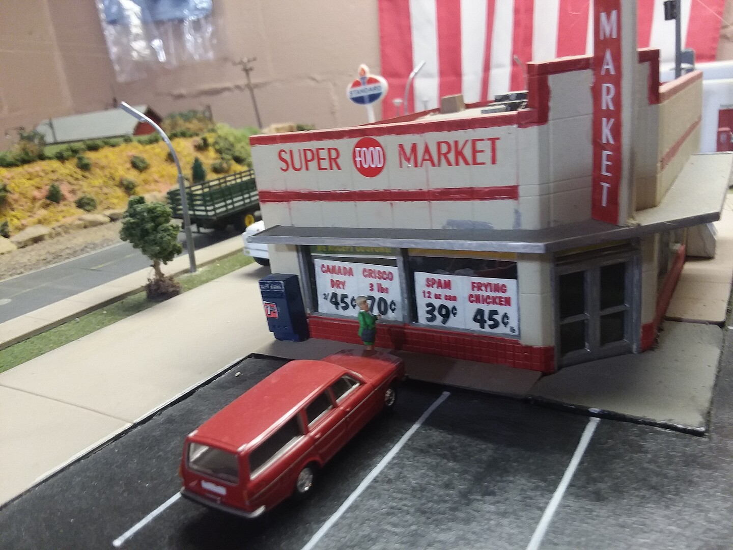 West End Market Kit -- HO Scale Model Railroad Building -- #114 ...