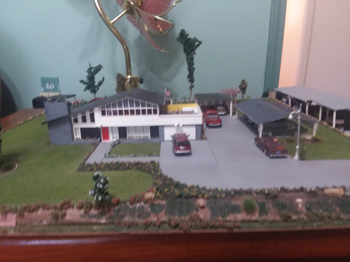 Contemporary House Snap Kit -- HO Scale Model Railroad Building ...