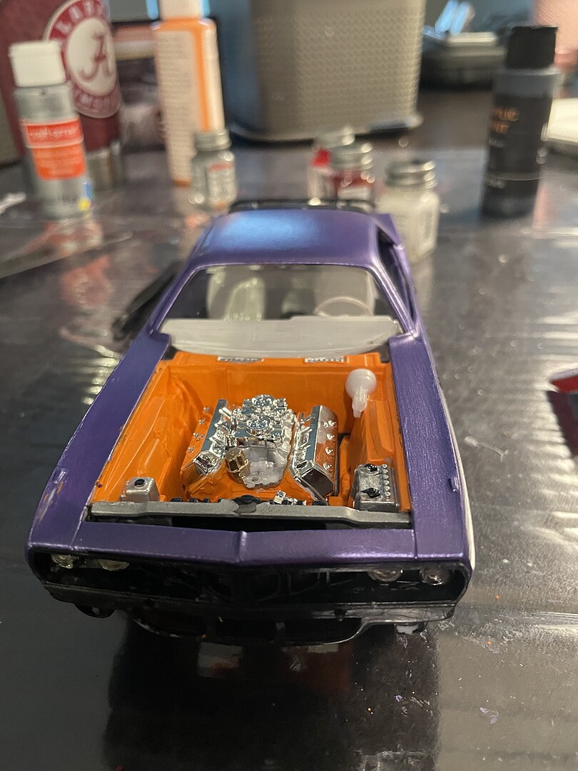 1971 Hemi Cuda 426 -- Plastic Model Car Kit -- 1/24 Scale -- #852943 ...