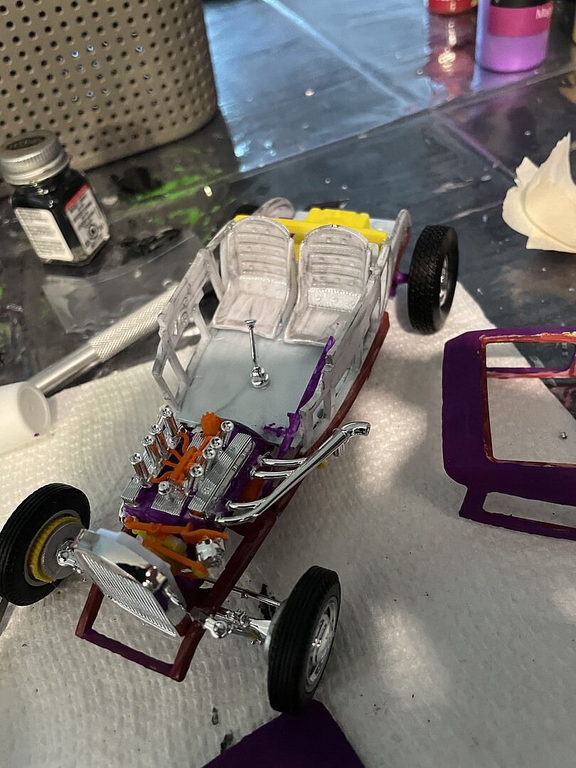 1930 Ford A Coupe (2 in 1) -- Plastic Model Car Kit -- 1/25 Scale ...