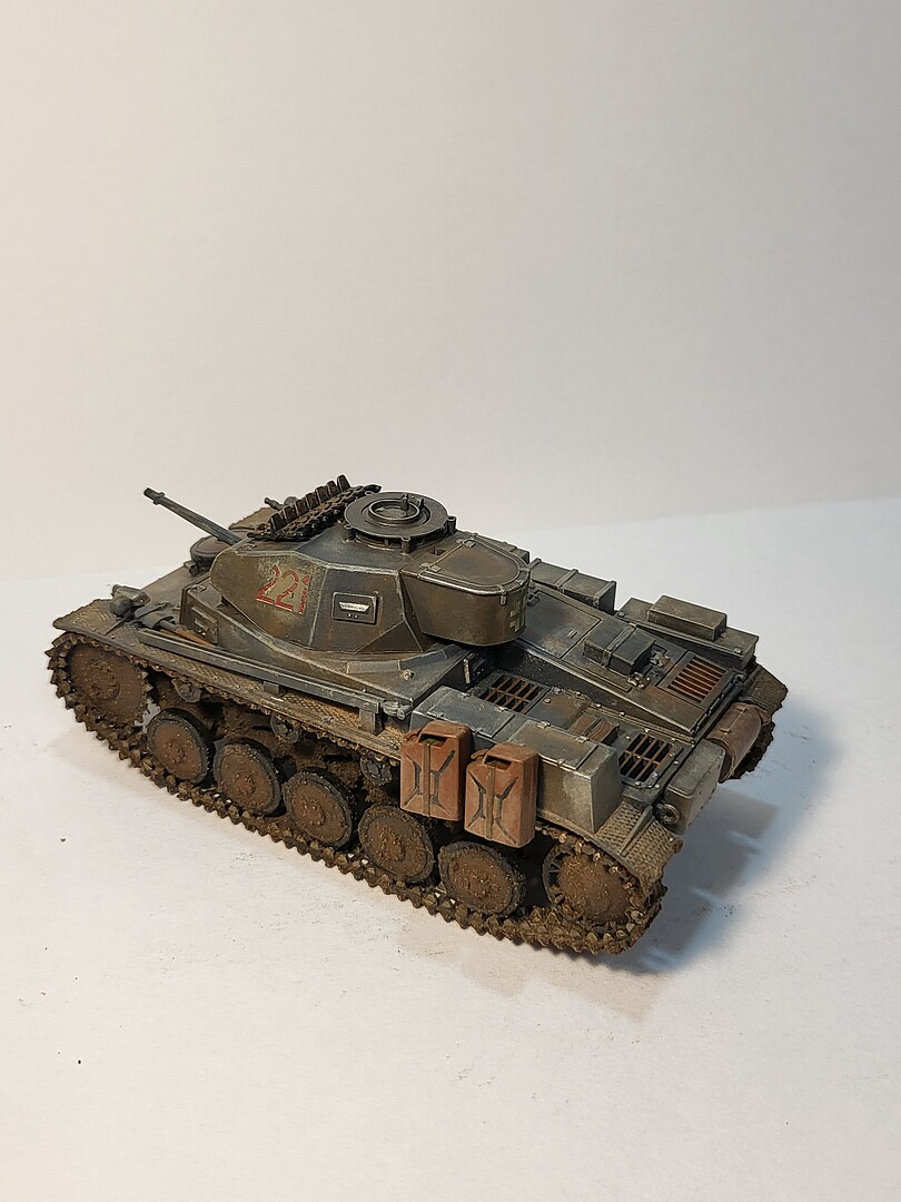 German Panzerkampfwagen II -- Plastic Model Military Vehicle Kit -- 1/ ...