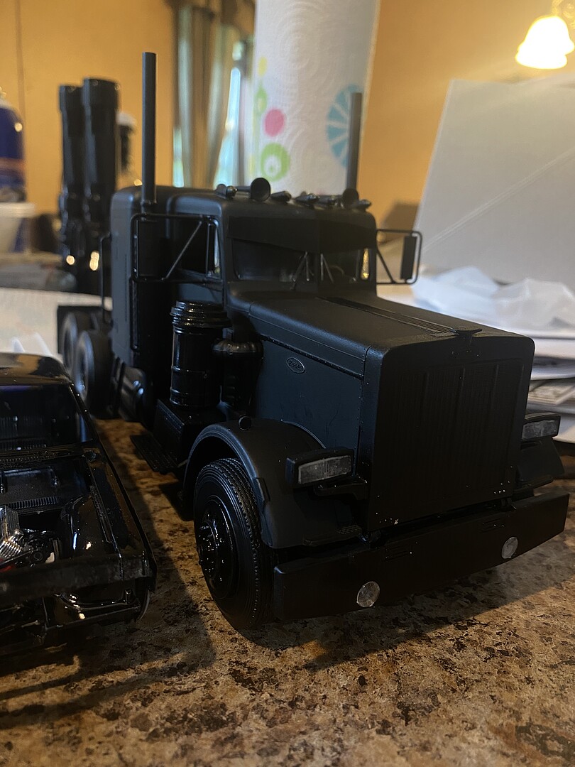 Peterbilt 359 Conventional -- Plastic Model Truck Kit -- 1/25 Scale ...