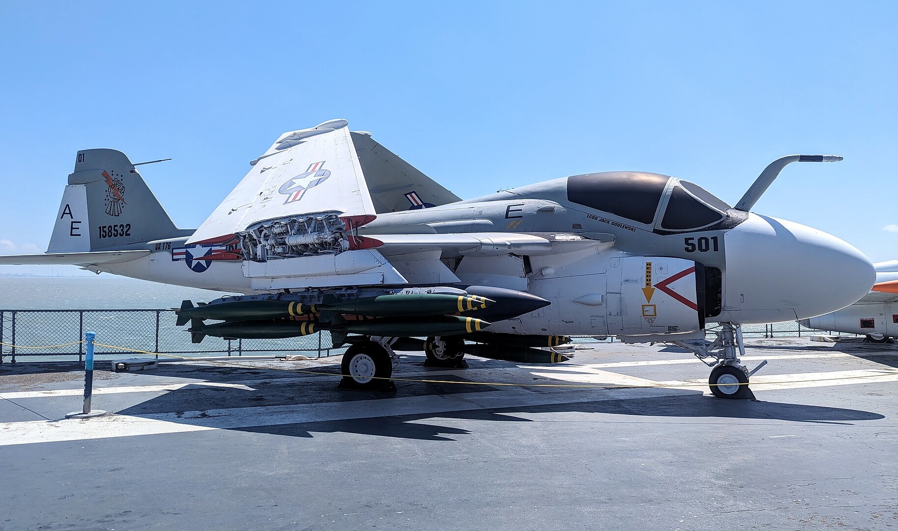 A-6E Intruder -- Plastic Model Airplane Kit -- 1/72 Scale -- #00338 ...