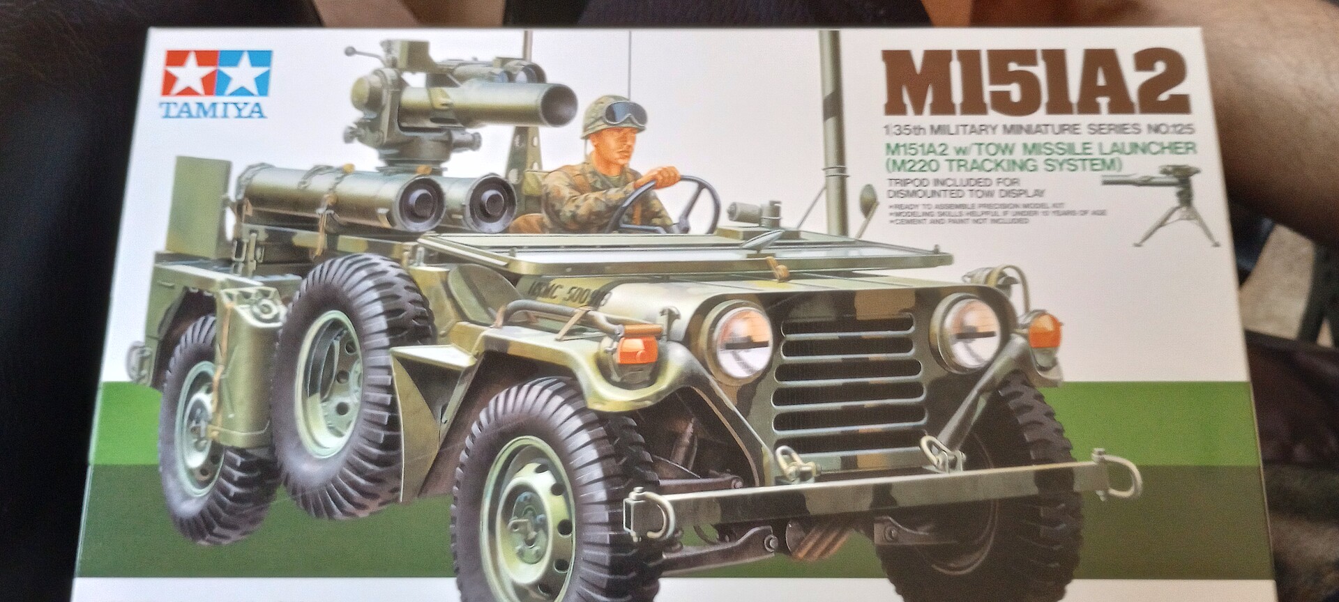 US M151A2 w/Tow Launcher -- Plastic Model Military Vehicle Kit -- 1/35 ...