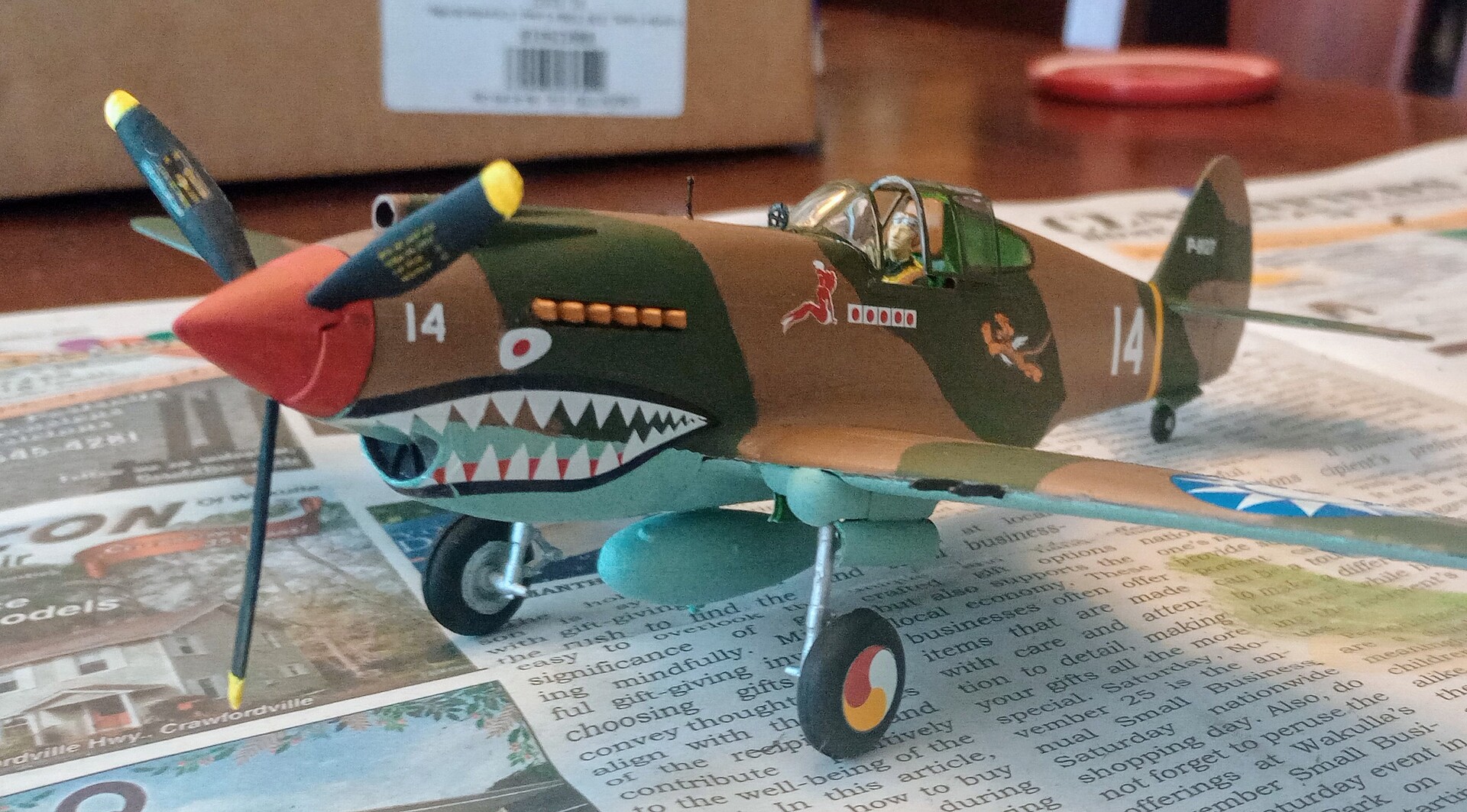 Gallery Pictures Revell-Monogram P40B Tiger Shark Aircraft Plastic ...