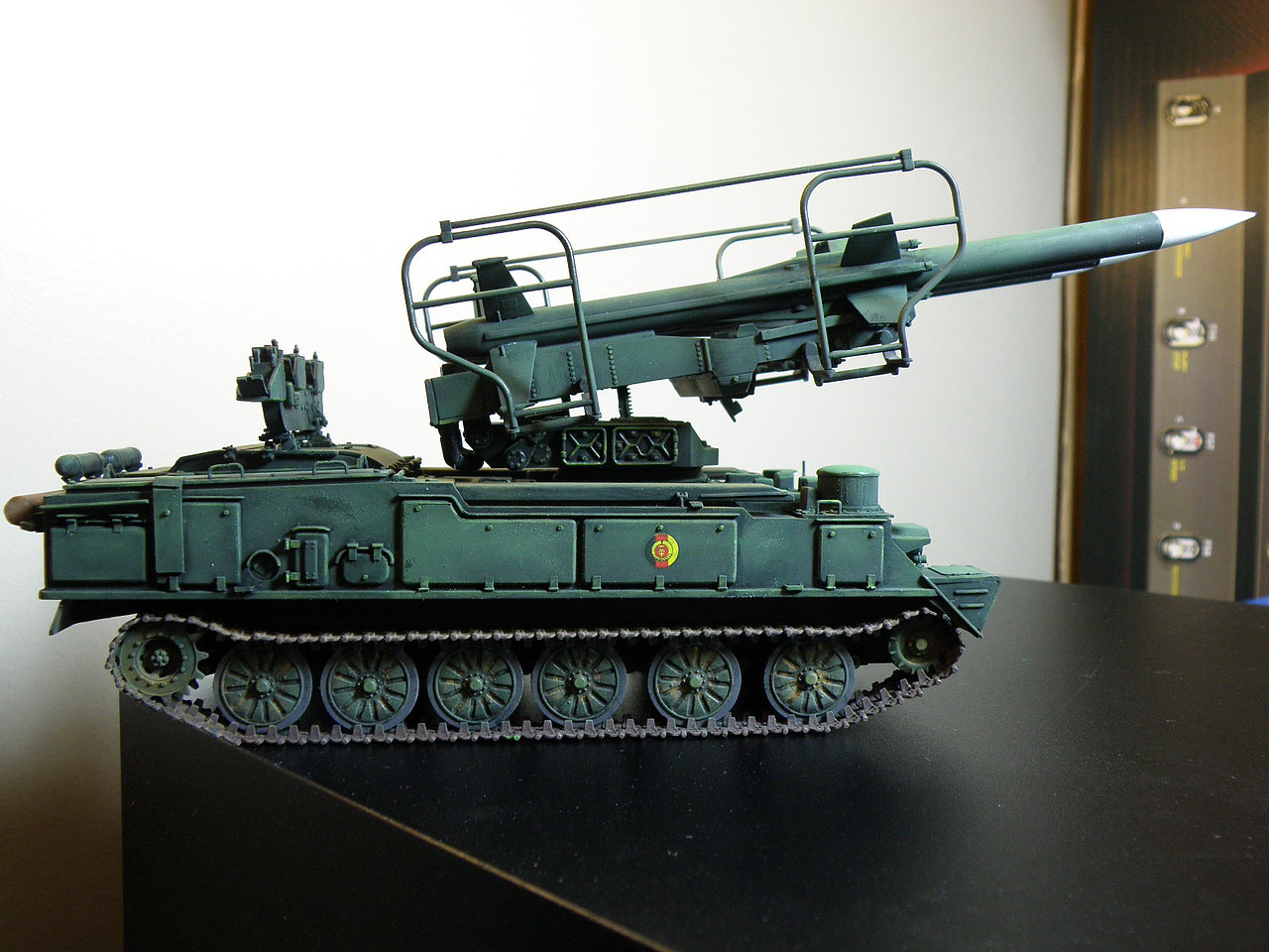 Russian SAM6 Anti-Aircraft Missile with Launcher -- Plastic Model Kit ...