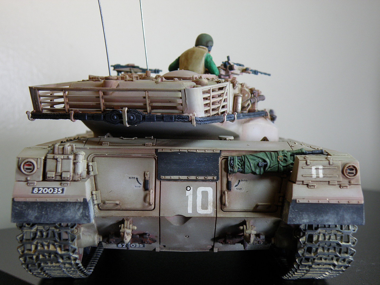 Israeli Merkava Main Battle Tank -- Plastic Model Military Vehicle Kit ...