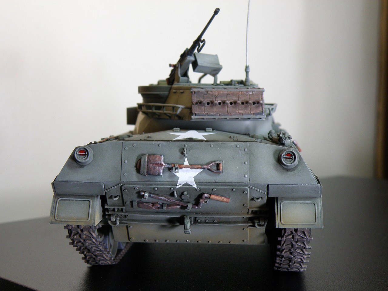 M18 Hellcat US Army Tank -- Plastic Model Military Vehicle Kit -- 1/35 ...