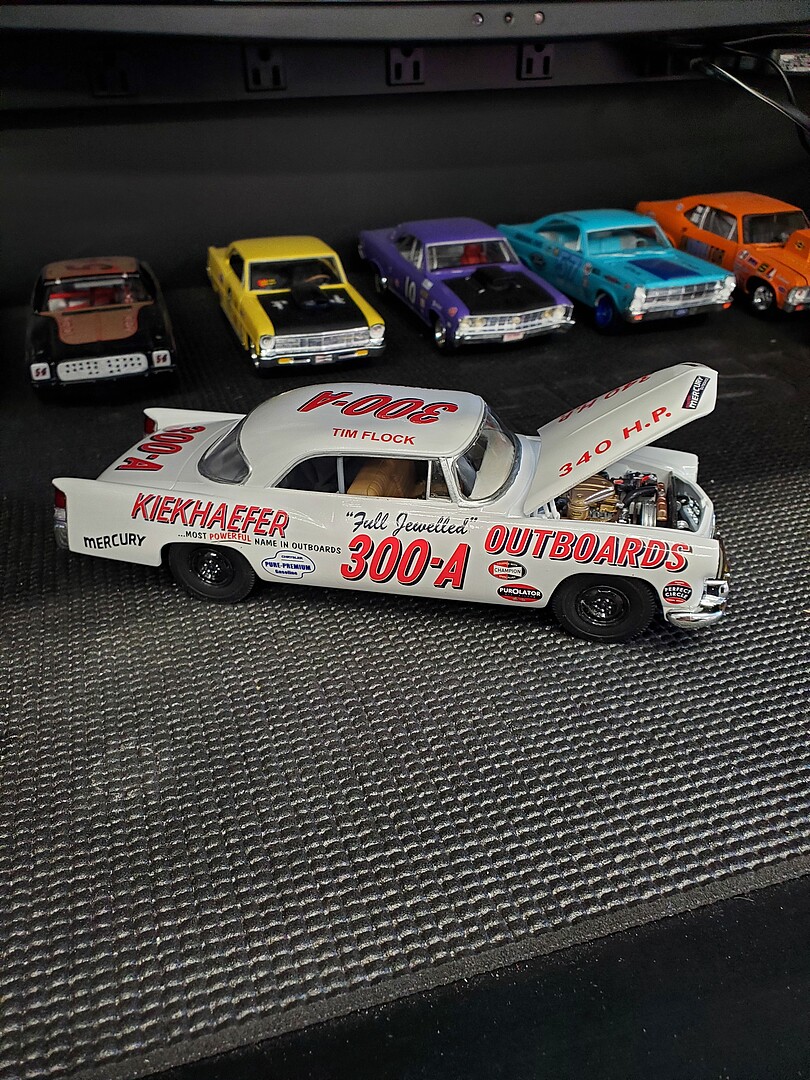 1956 Chrysler 300B Tim Flock -- Plastic Model Car Kit -- 1/25 Scale ...