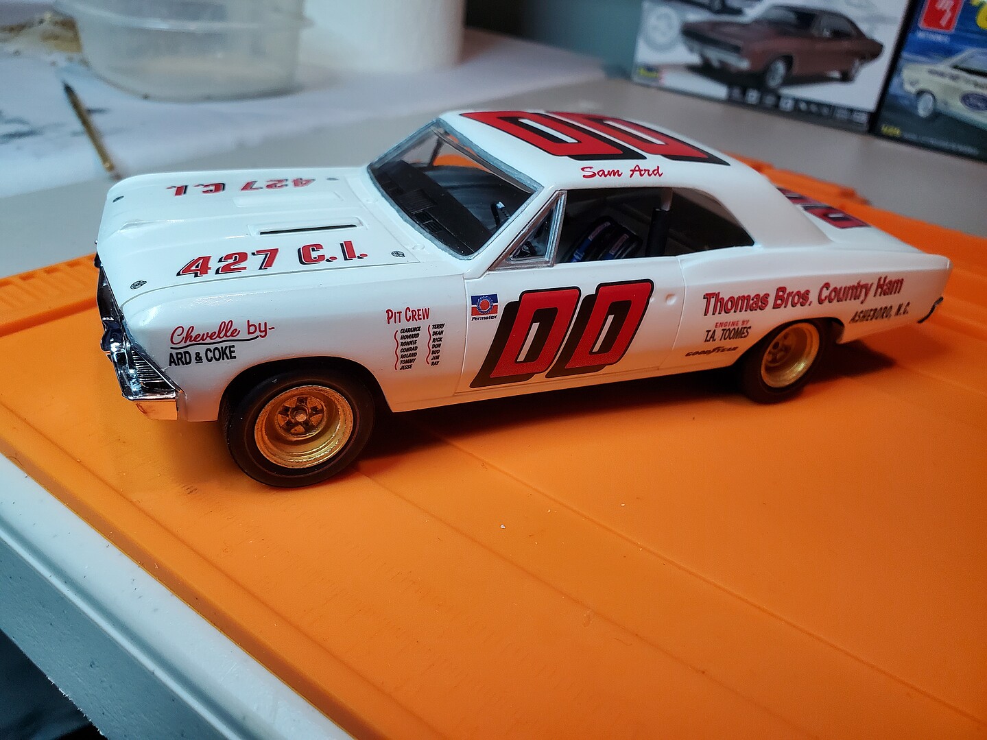 1966 Chevy Chevelle SS Car -- Plastic Model Car Vehicle Kit -- 1/25 ...