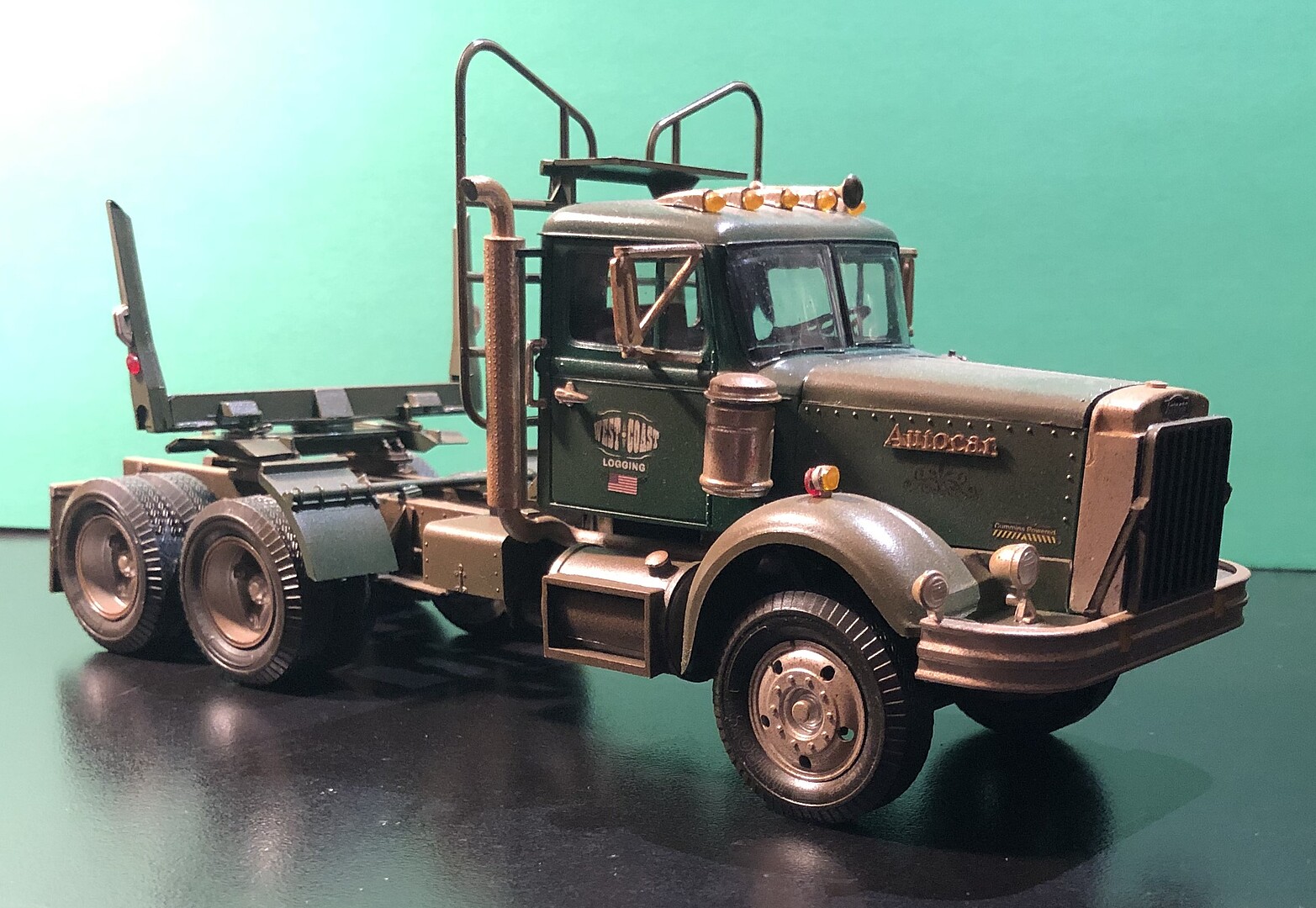 Autocar A64B Semi Tractor -- Plastic Model Truck Kit -- 1/25 Scale ...