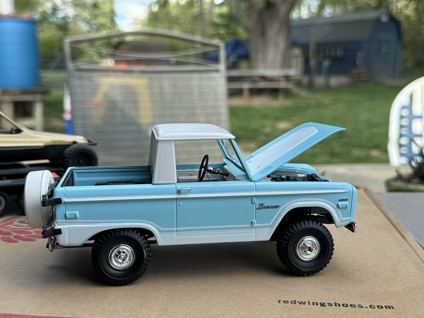 Bronco Half Cab Sandman II w/Dune Buggy and Trailer -- 1/25 Scale ...