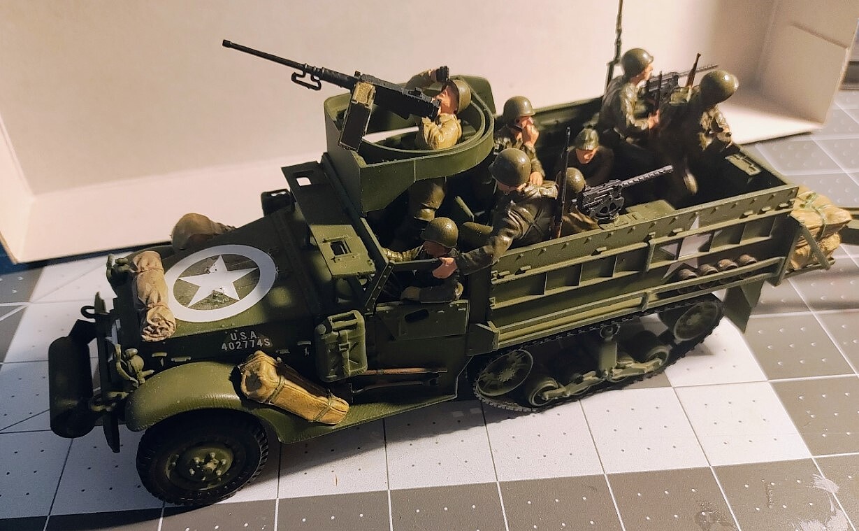 Gallery Pictures Tamiya 1/35 US Armored Personnel Carrier M3A2 ...