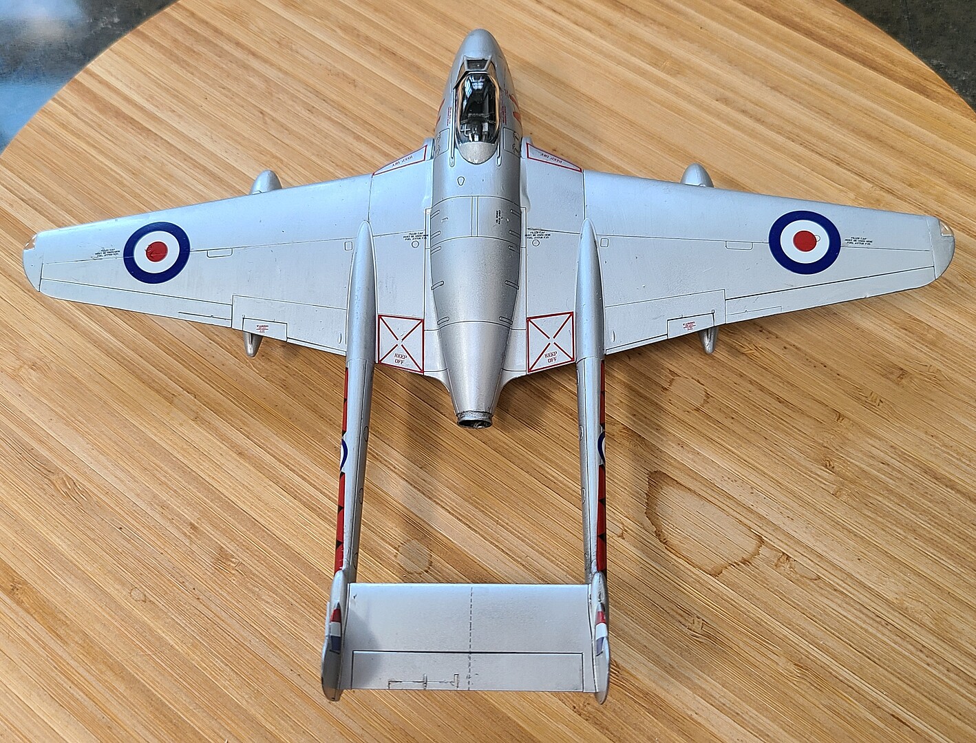 DeHavilland Vampire T3 Trainer Aircraft -- Plastic Model Airplane Kit ...