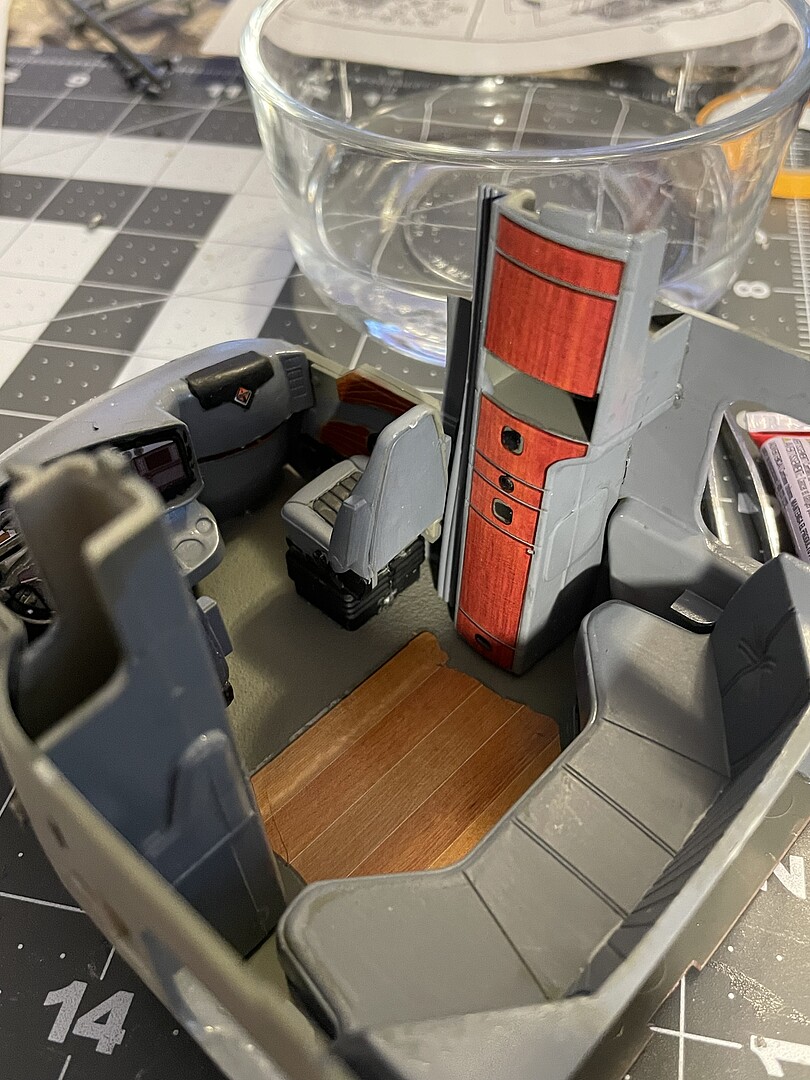 2010 International Lonestar -- Plastic Model Truck Kit -- 1/25 Scale ...