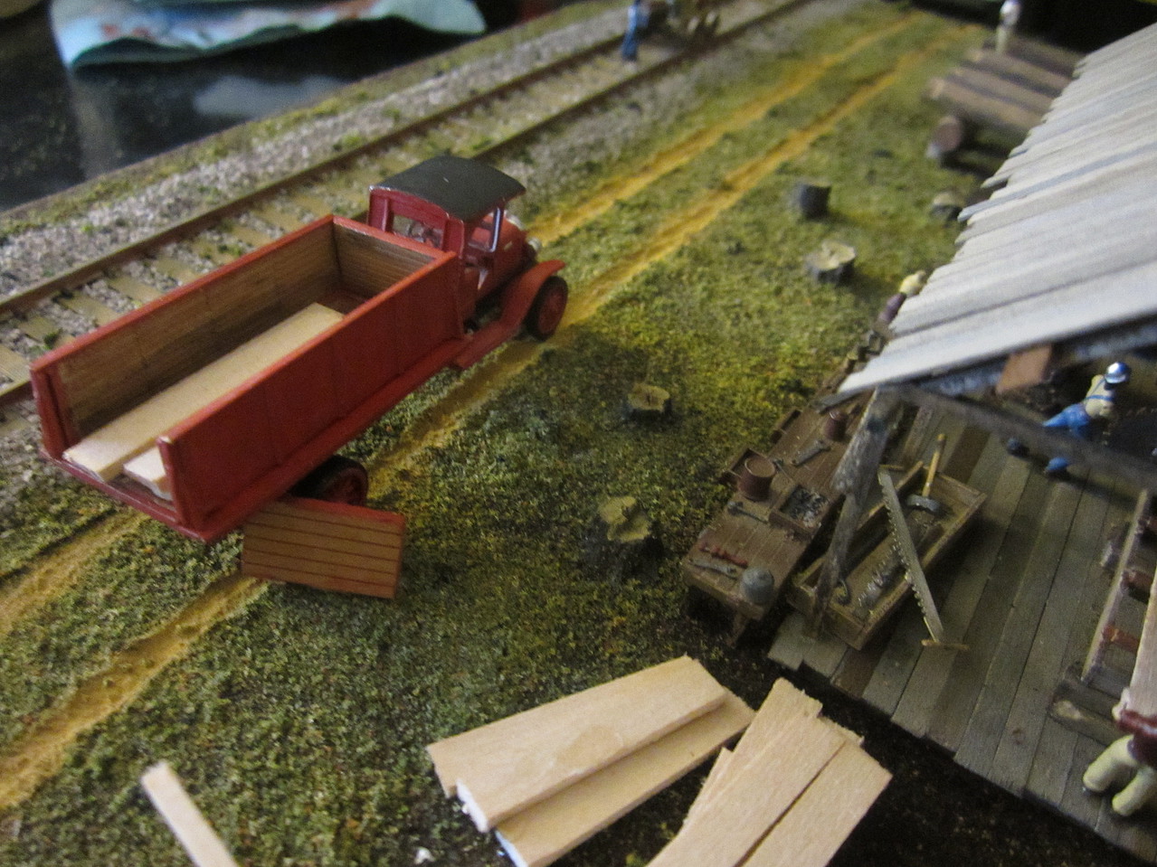 Scenic Detail Grain Truck (1914 Diamond T) -- HO Scale Model Railroad ...