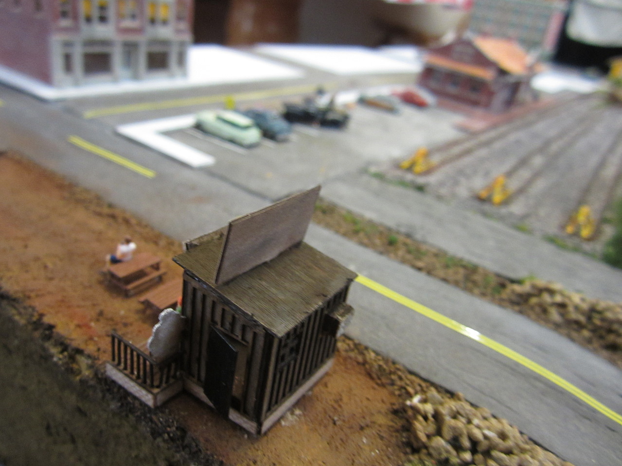 Snack Shack (wooden kit) -- N Scale Model Railroad Building Kit ...