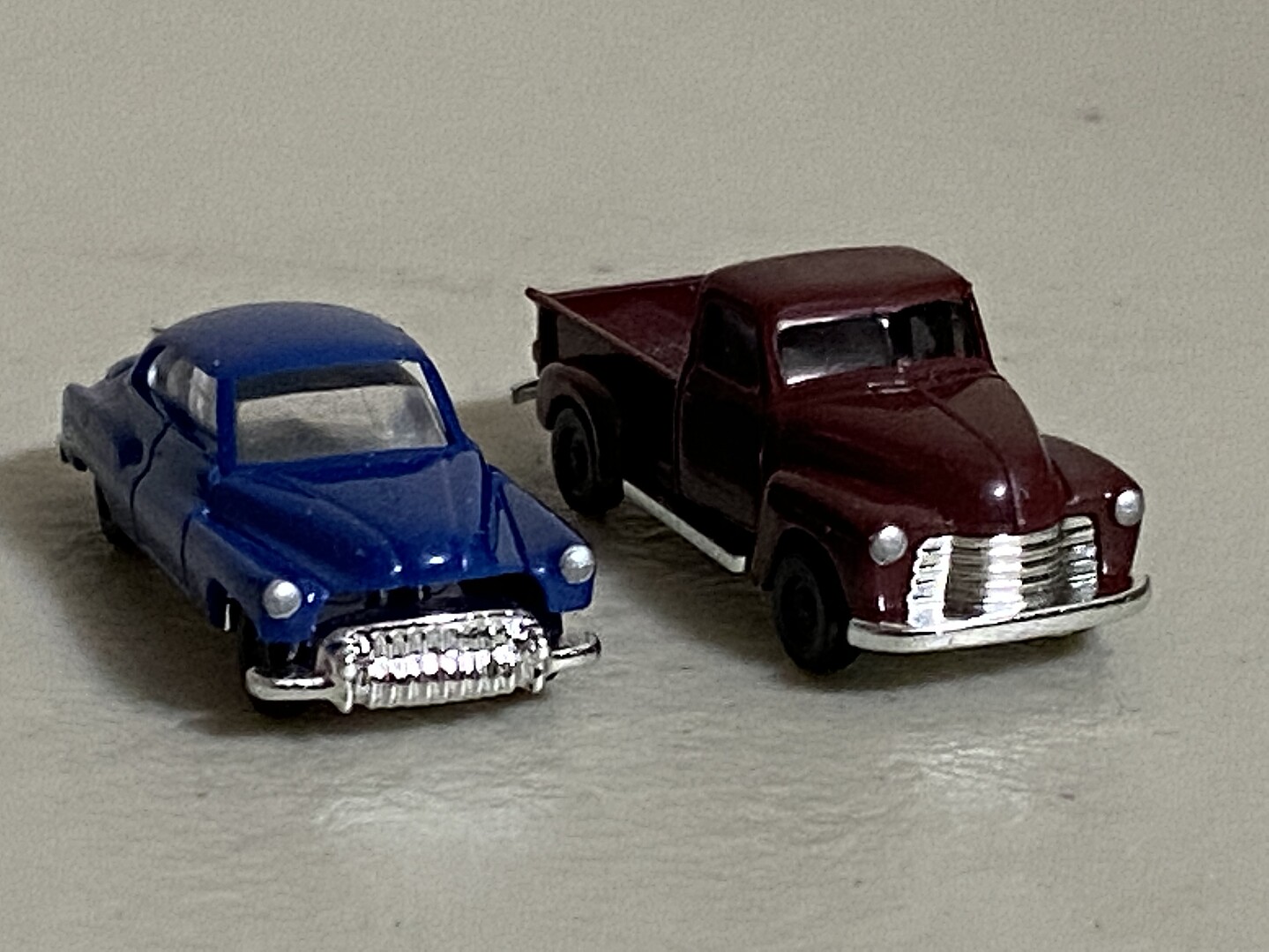 1950 Chevrolet Pickup & 1950 Buick Set -- N Scale Model Railroad ...