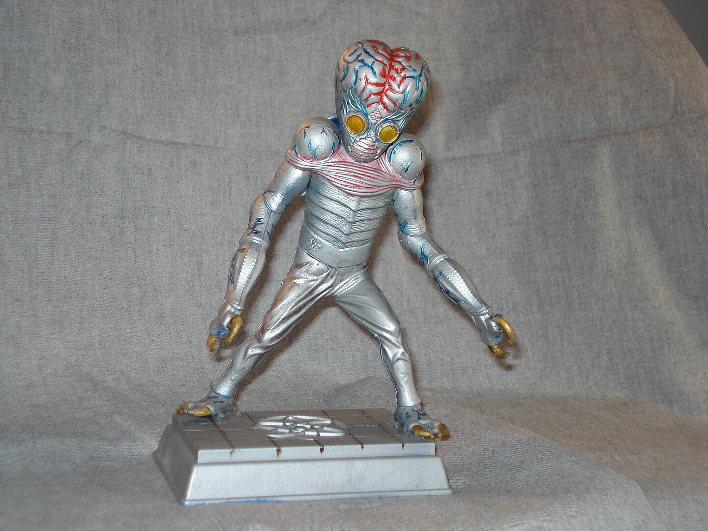 Metaluna Mutant -- Plastic Model Fantasy Figure Kit -- 1/12 Scale ...