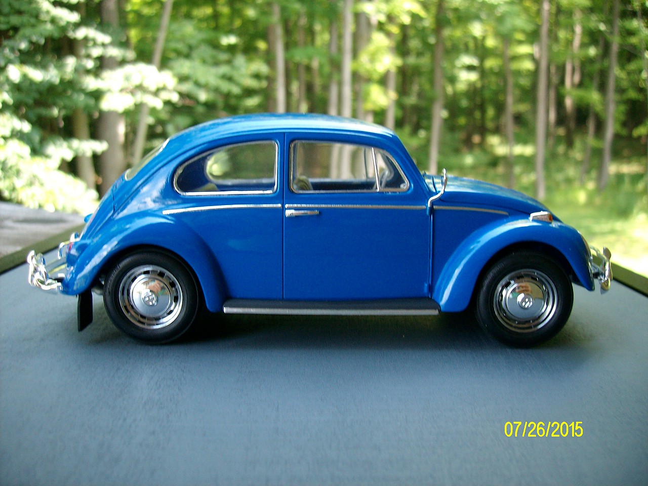 1966 Volkswagen Beetle VW BUG -- Plastic Model Car Kit -- 1/24 Scale ...