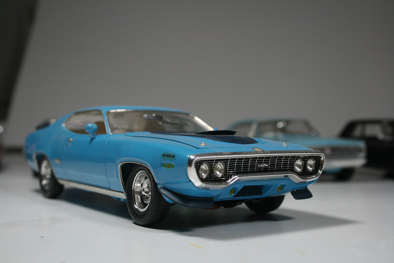 1971 Plymouth GTX -- Plastic Model Car Kit -- 1/24 Scale -- #854016 ...