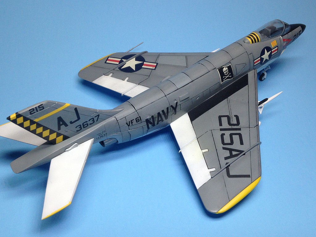 F3H Demon F3H-2N/F3H-2M (F3C) USN Fighter -- Plastic Model Airplane Kit ...