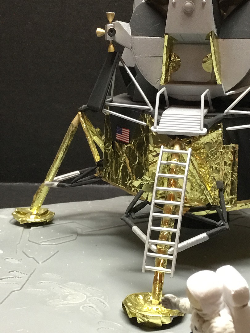 First Lunar Landing -- Science Fiction Plastic Model Kit -- 1/48 Scale ...
