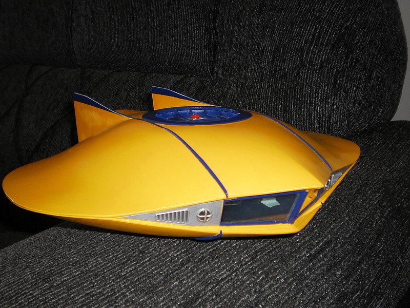 Voyage to the Bottom of the Sea Mini Flying Submarine -- Plastic Model ...