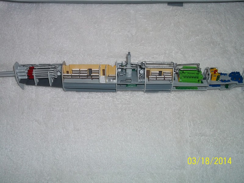 U-Boat Type XXI with Interior -- Plastic Model Military Ship Kit -- 1/ ...