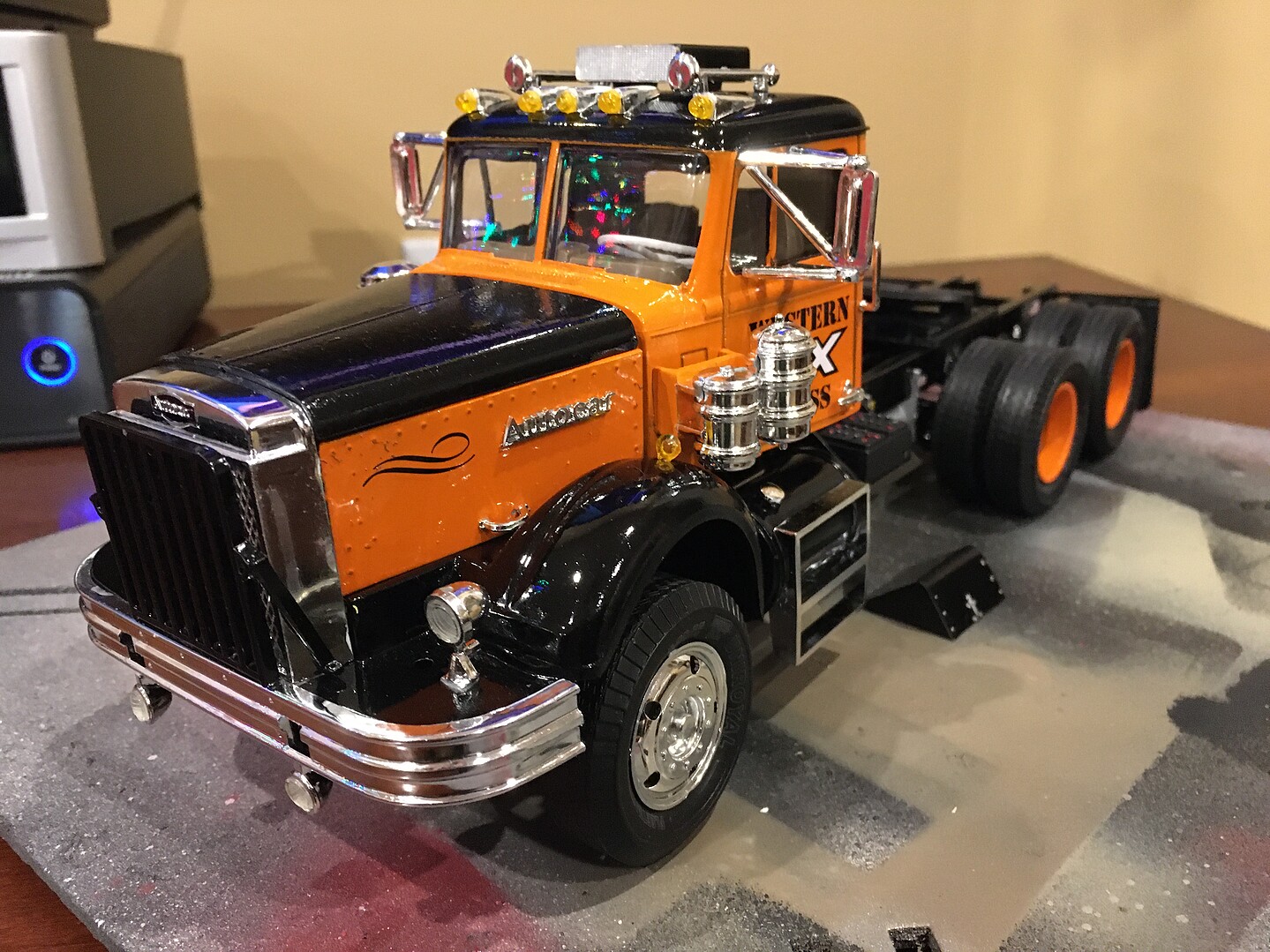 Autocar A64B Semi Tractor -- Plastic Model Truck Kit -- 1/25 Scale ...