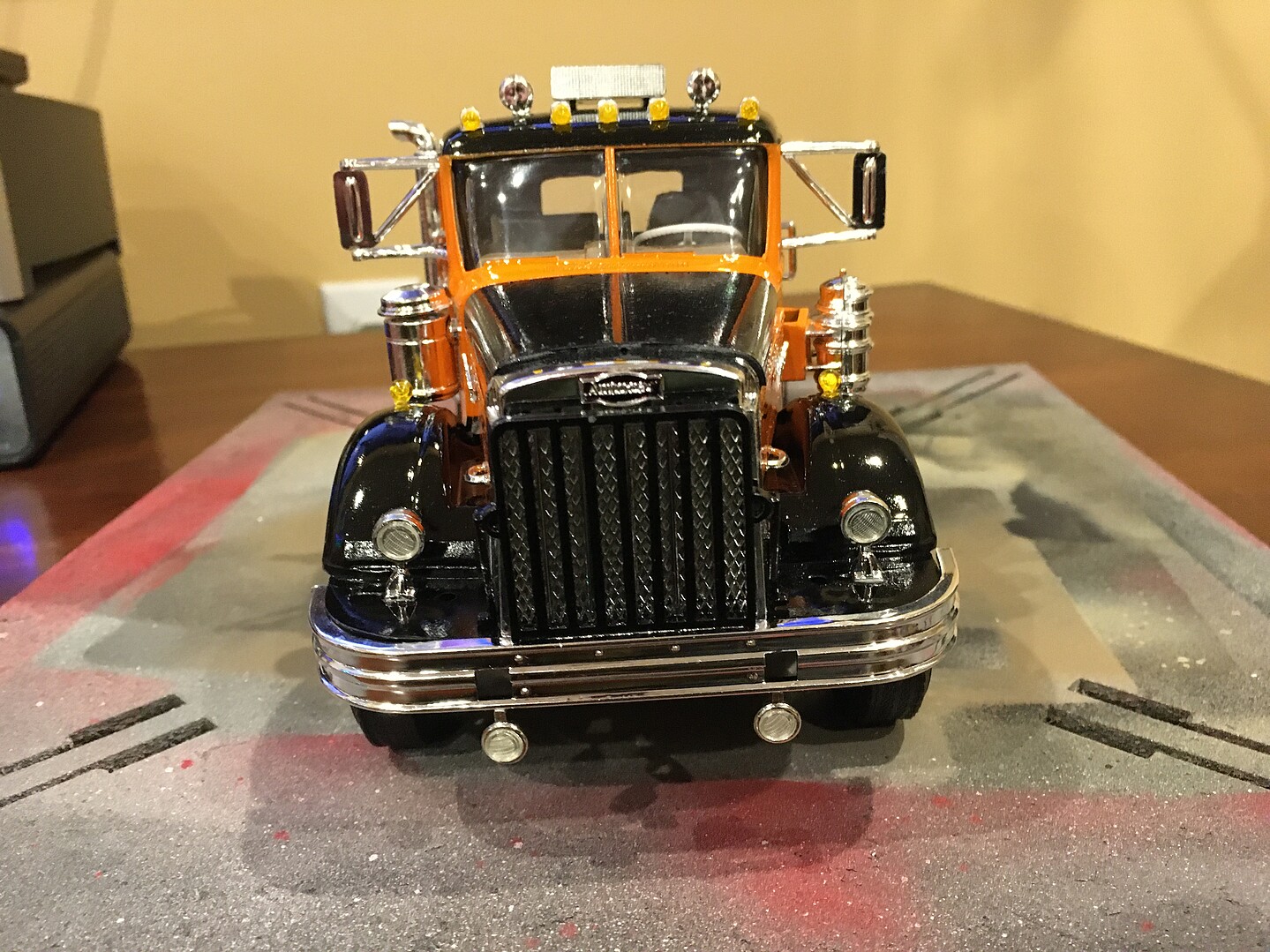 Autocar A64B Semi Tractor -- Plastic Model Truck Kit -- 1/25 Scale ...