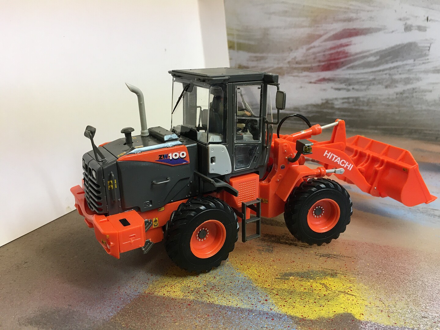 Hitachi ZW100-6 Wheel Loader Machinery -- Plastic Model Truck Vehicle Kit -- 1/35 Scale ...