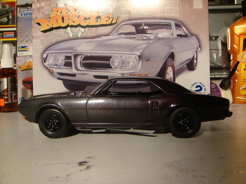 Gallery Pictures Revell-Monogram 1968 Pontiac Firebird Plastic Model ...
