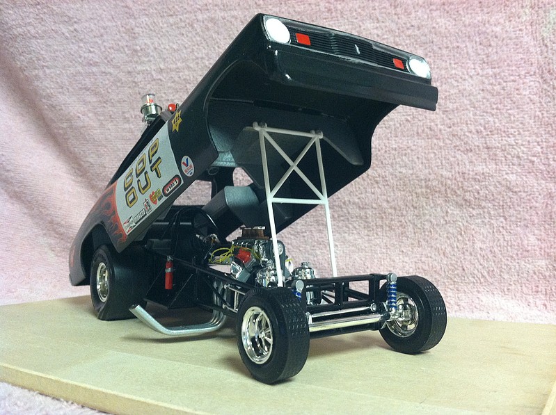 Cop-Out -- Plastic Model Car Kit -- 1/24 Scale -- #854093 pictures by ...